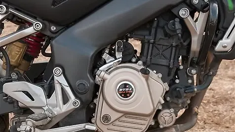 Bajaj Pulsar NS200 Engine Image - BikeWale