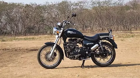 Royal Enfield Thunderbird 350 Side Image - BikeWale