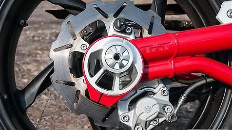 Benelli TNT 899 Exterior Image - BikeWale