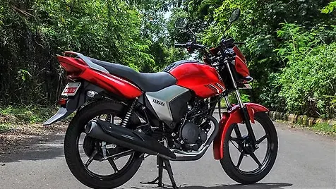 Yamaha Saluto Rear Three-Quarter Image - BikeWale