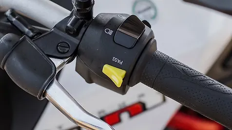 Benelli TNT 25 Exterior Image - BikeWale