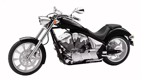 Honda VT 1300CX Front Three-Quarter Image - BikeWale