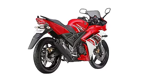 Yamaha YZF R15 S [2015] Rear Three-Quarter Image - BikeWale