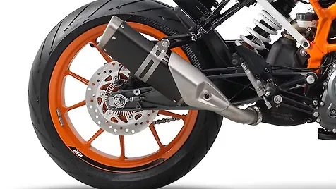 KTM 390 Duke [2021] Rear Brake Image - BikeWale