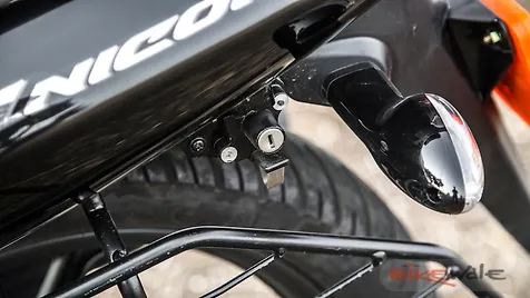 Honda CB Unicorn 150 Indicator Image - BikeWale