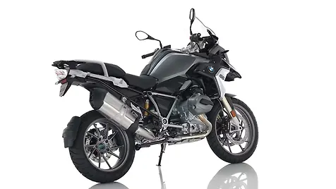 BMW R1200 GS Rear Three-Quarter Image - BikeWale