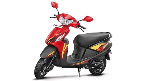 Hero Pleasure Front Three-Quarter Image - BikeWale