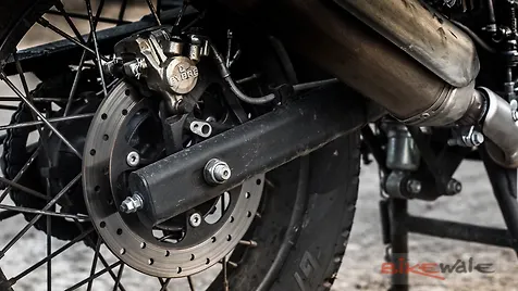 Royal Enfield Himalayan Action Image - BikeWale