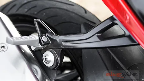 TVS Apache RR310 Action Image - BikeWale