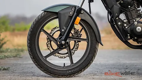 Honda X-Blade Wheels-Tyres Image - BikeWale