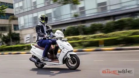 Hero Maestro Edge 125 Exterior Image - BikeWale