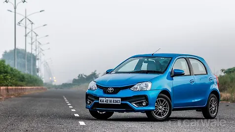 Toyota Etios Liva Price, Images, Mileage - CarWale, India