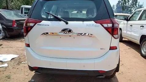 Mahindra XUV500 June 2020 Price, Images, Mileage & Colours - CarWale