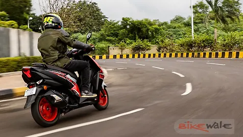 TVS Ntorq 125 Right Rear Three Quarter Image - BikeWale