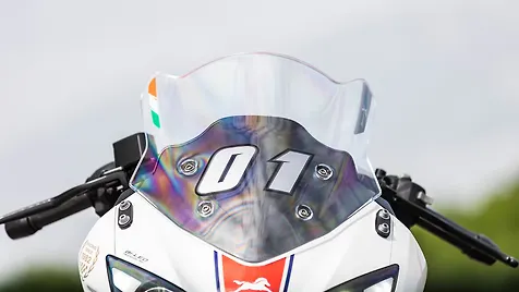 TVS Apache RR310 windscreen Image - BikeWale