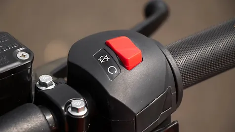 KTM RC 200 Emergency Off Switch/Kill Switch Image - BikeWale