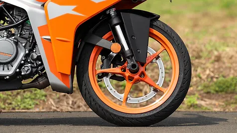 KTM RC 200 Front Suspension Image - BikeWale