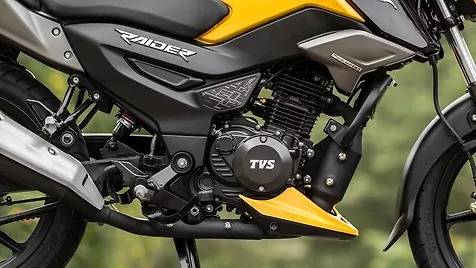 TVS Raider 125 Engine From Right Image - BikeWale