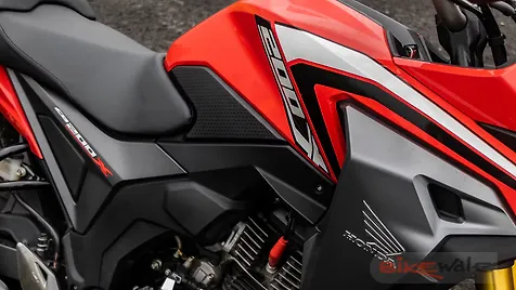 Honda CB200X Branding/Fuel Tank Decal Image - BikeWale