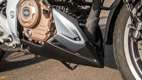 Bajaj Pulsar F250 Engine Cowl Image - BikeWale