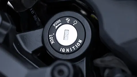 Bajaj Pulsar N250 Ignition Switch Image - BikeWale