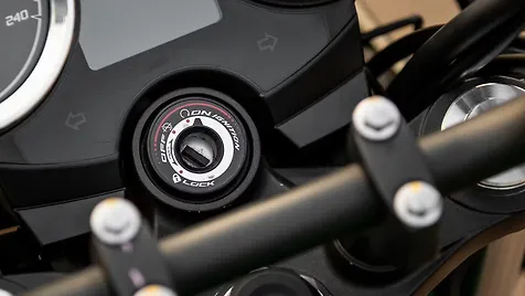 Kawasaki Z650RS Steering Lock Image - BikeWale