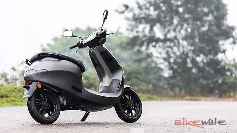 OLA S1 Pro Right Rear Three Quarter Image - BikeWale