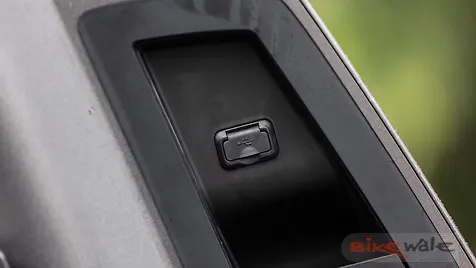 OLA S1 Pro USB Charging Port Image - BikeWale