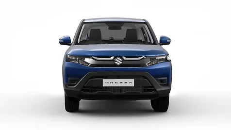 Maruti Brezza 360° View - CarWale