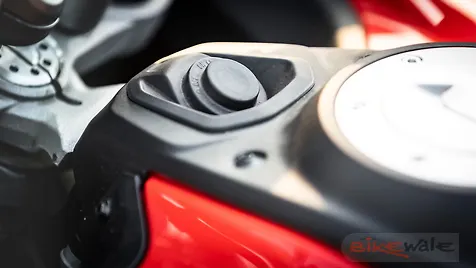 Ducati Multistrada V4 Keyless Ignition Switch Image - BikeWale