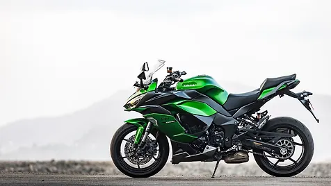 Kawasaki Ninja 1000 Left Side View Image - BikeWale