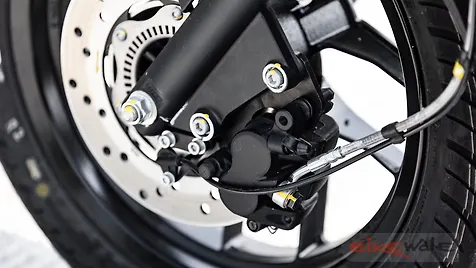 Aprilia SR 160 Front Disc Brake Image - BikeWale