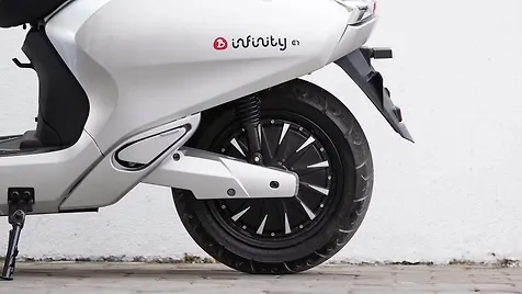 Bounce Infinity E1 Rear Wheel Image - BikeWale