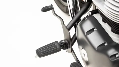 Royal Enfield Super Meteor 650 Gear Shift Lever Image - BikeWale