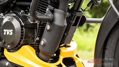TVS Raider 125 Exhaust Headers Image - BikeWale