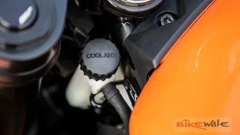 KTM RC 200 Radiator Image - BikeWale