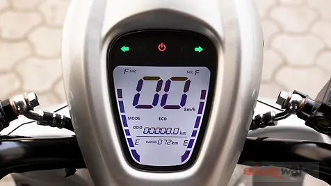 Bounce Infinity E1 Instrument Cluster Image - BikeWale