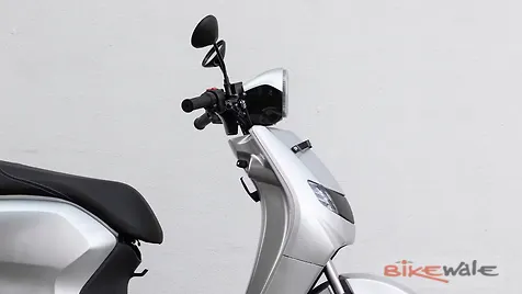 Bounce Infinity E1 Right Side View Image - BikeWale