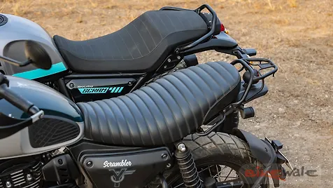 Royal Enfield Scram 411 Bike Seat Image - BikeWale