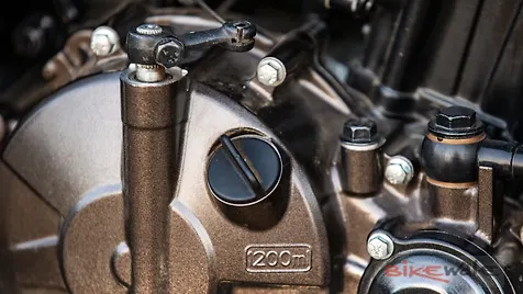 Suzuki V-Strom SX Engine From Left Image - BikeWale