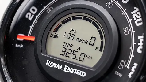 Royal Enfield Hunter 350 Gear Shift Indicator Image - BikeWale