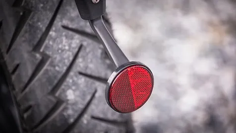 Royal Enfield Hunter 350 Rear Reflex Reflector Image - BikeWale