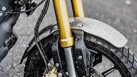 TVS Ronin Front Mudguard Image - BikeWale