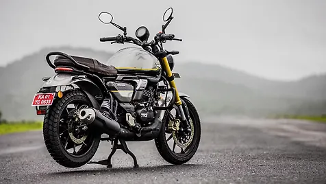 TVS Ronin Right Rear Three Quarter Image - BikeWale