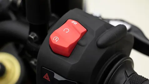 Suzuki Katana Engine Start Switch Image - BikeWale