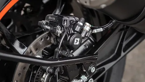 KTM RC 390 Rear Disc Brake Caliper Image - BikeWale
