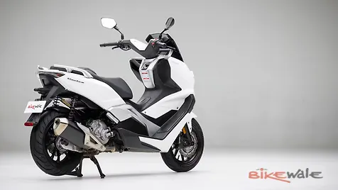 Keeway Vieste 300 Right Side View Image - BikeWale