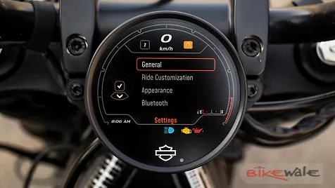 Harley-Davidson Sportster S TFT / Instrument Cluster Image - BikeWale