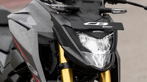 Honda CB300F Front Headlamp Cowl Image - BikeWale
