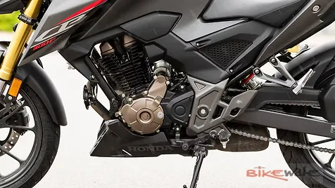 Honda CB300F Engine From Right Image - BikeWale